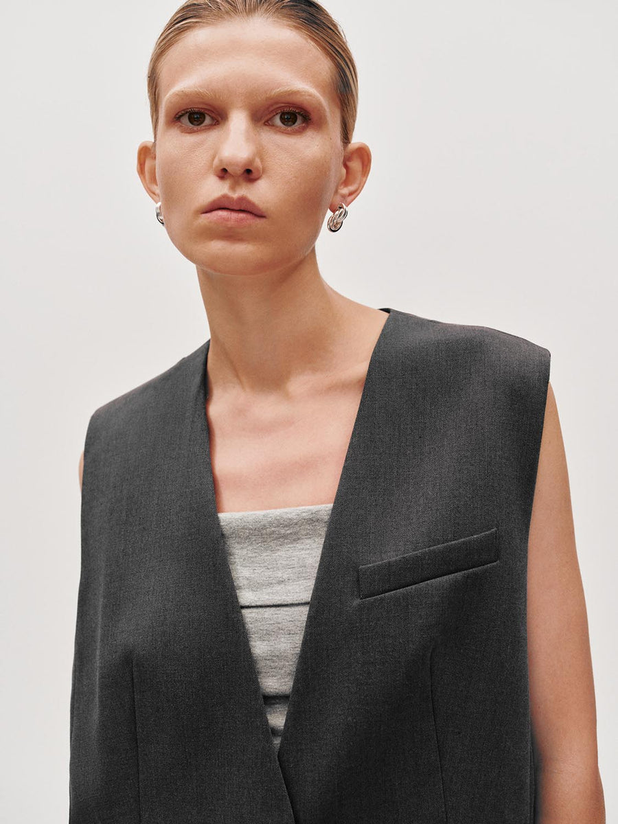 Vests – URBAN REVIVO Singapore